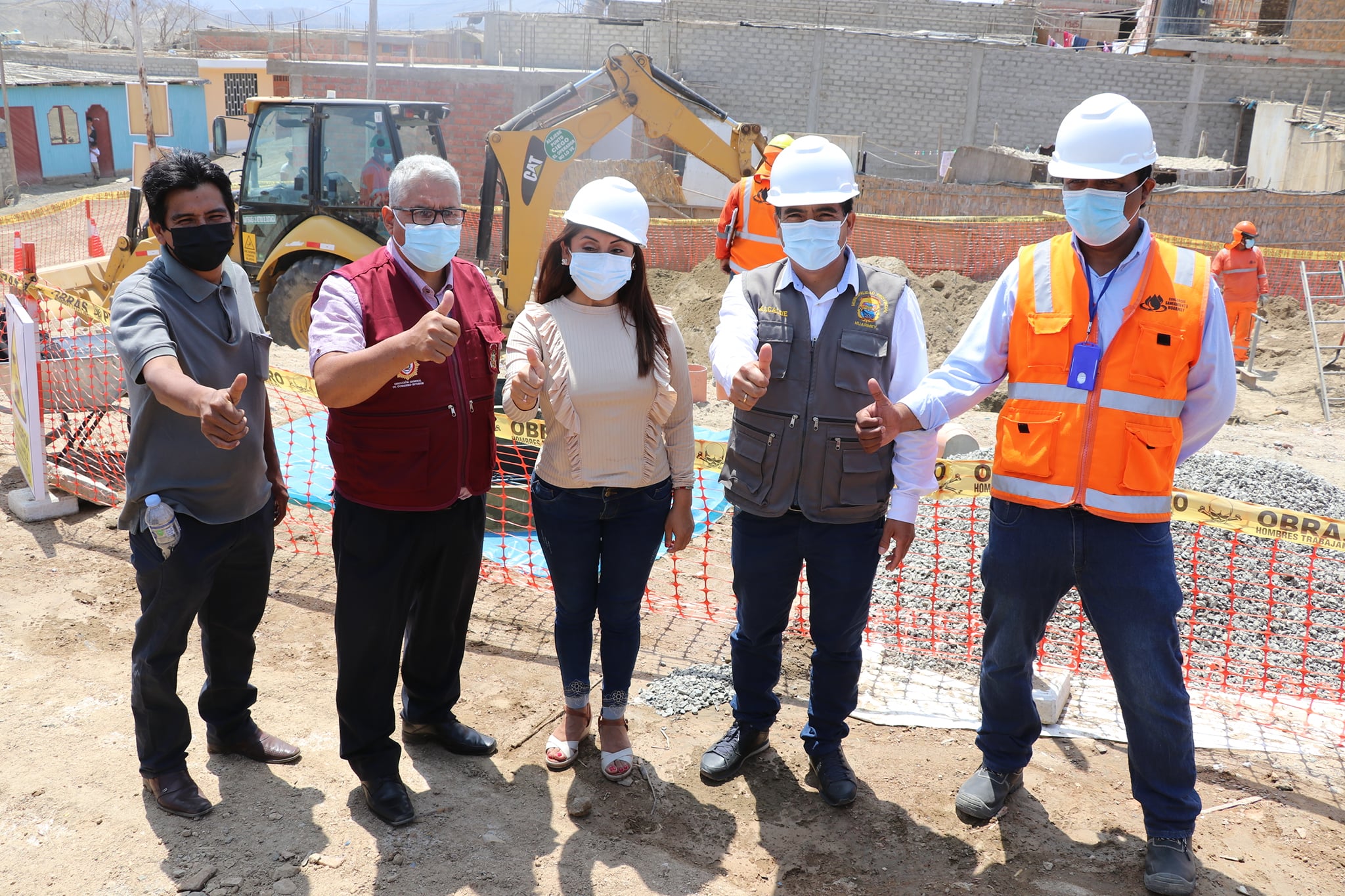 Ceremonia de inicio de la ejecución del proyecto integral de agua y desagüe en Huarmey ...